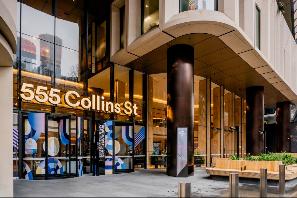 Vitradual - Custom Clad