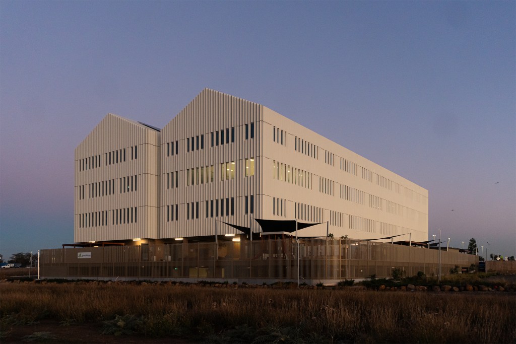 Merrifield City - Custom Clad